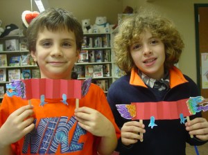 Children’s Craft: Chinese New Year Paper Dragons – The Loudmouth Librarian